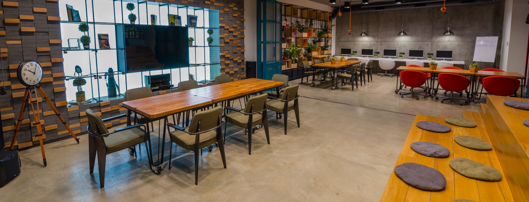 Table Space - Coworking - Webflow Ecommerce website template