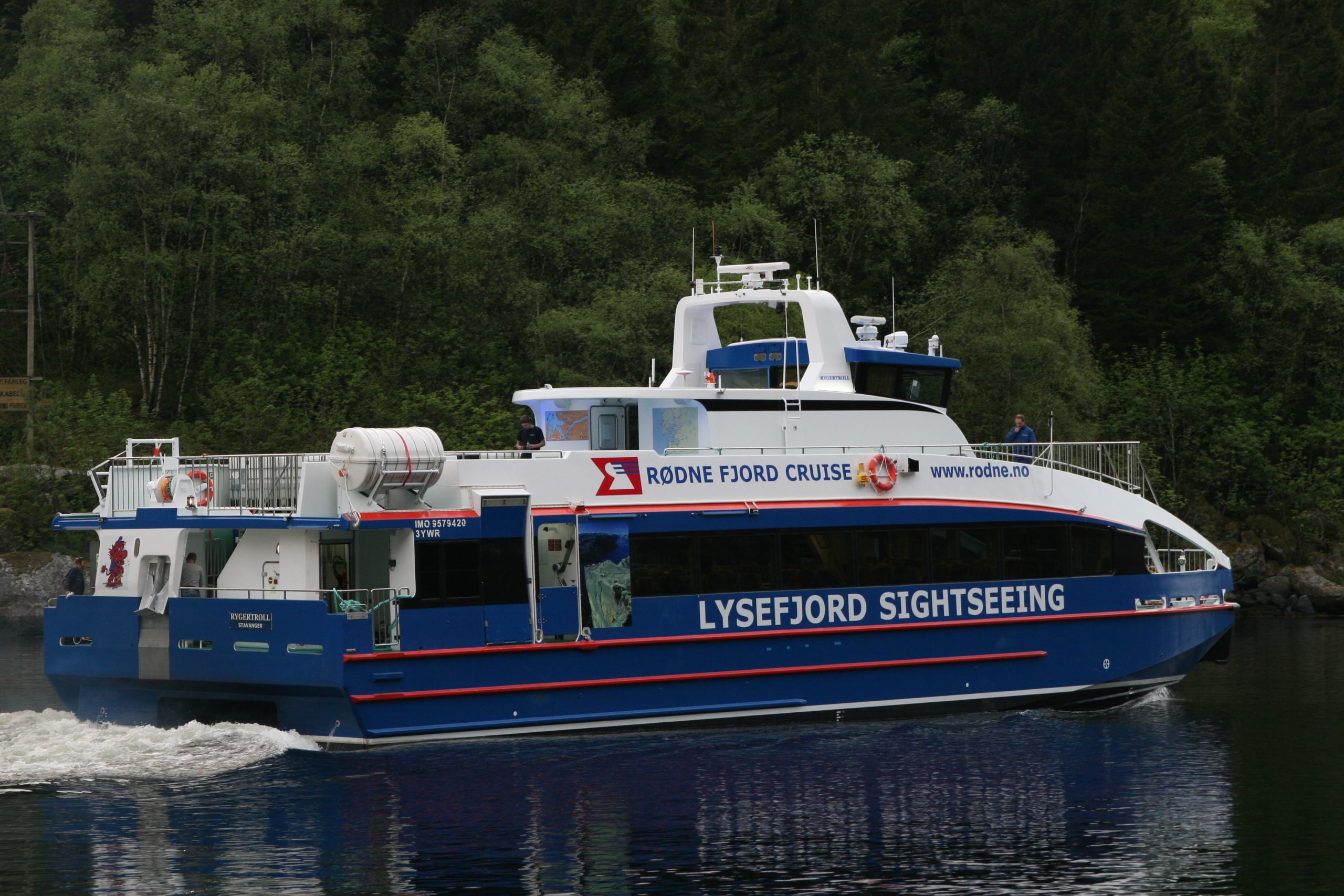 Lei en hurtigbåt | Båtkatalog | Maritime Tours AS