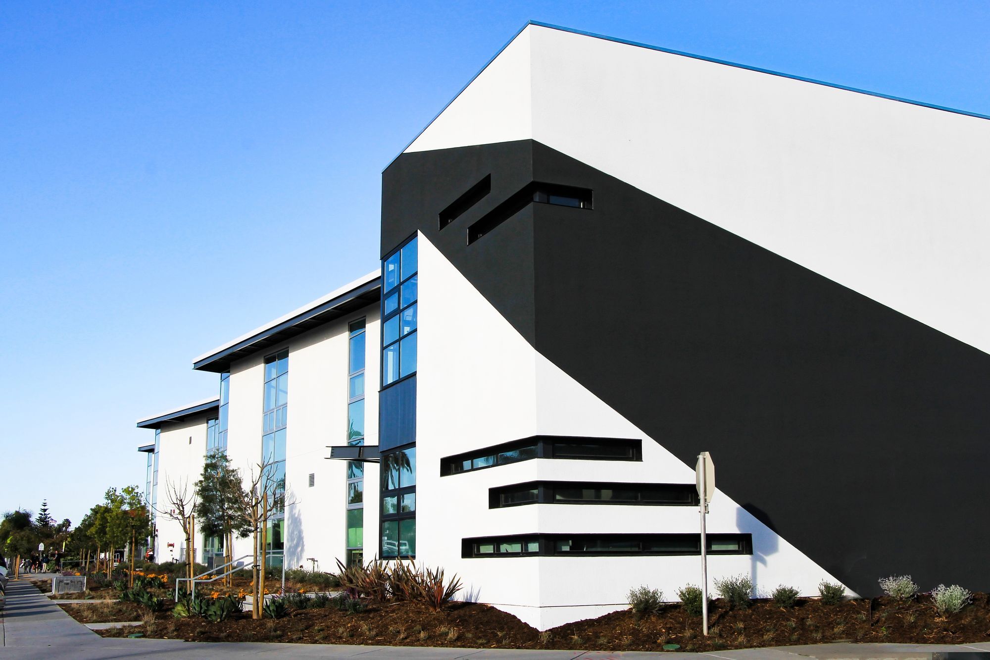 Soltek Pacific Construction - Building Projects & Partnerships Since 1974