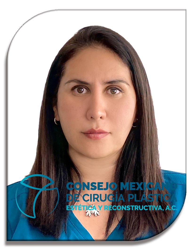 Mamoplastía de aumento | Dra. Erika Chacón Moya