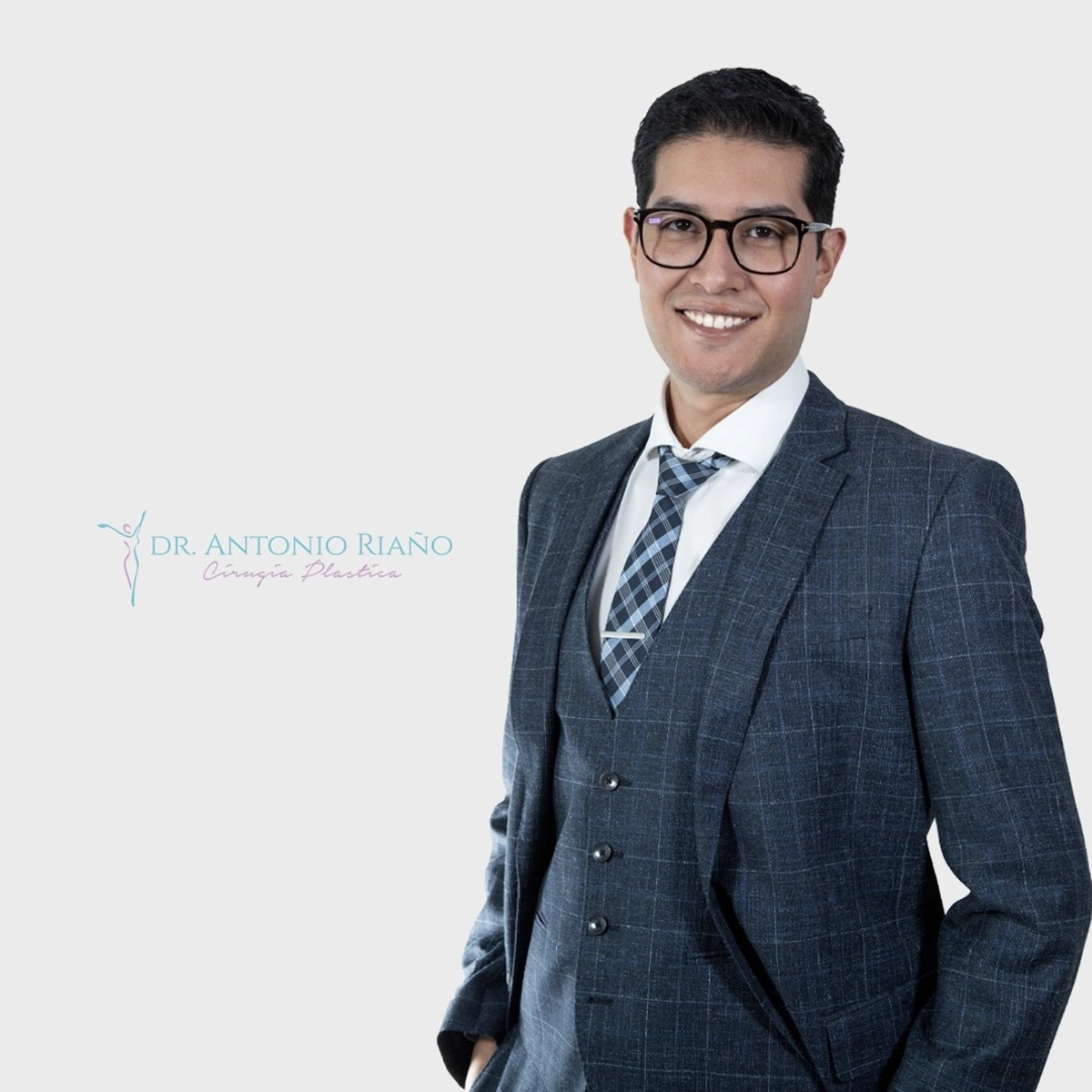 Abdominoplastia | Dr. Jesús Antonio Riaño Rodríguez