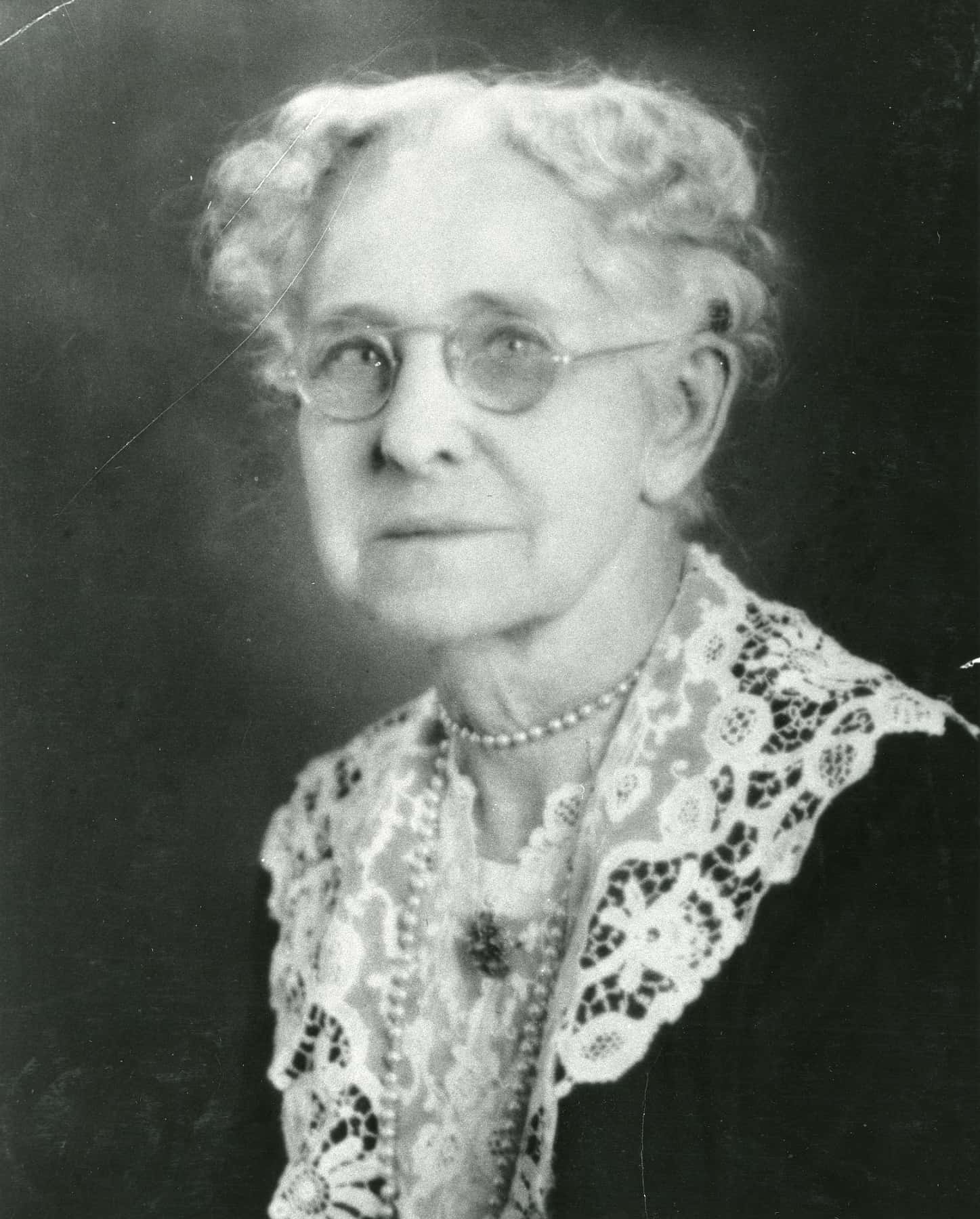 Annette Ross Hume, Class of 1930 | Oklahoma Hall of Fame