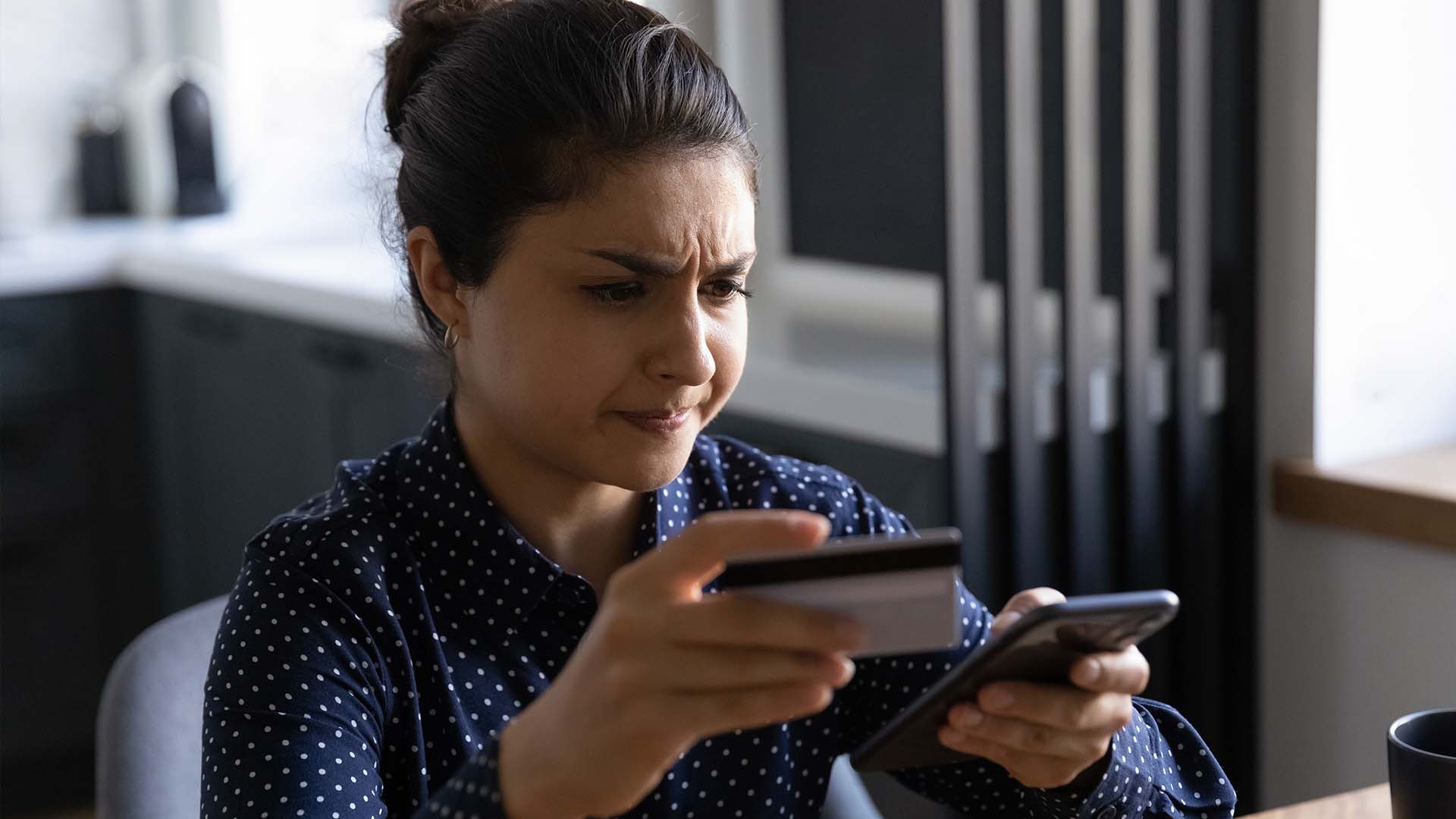 5 Strategies to Help you Avoid Credit Card Overspending