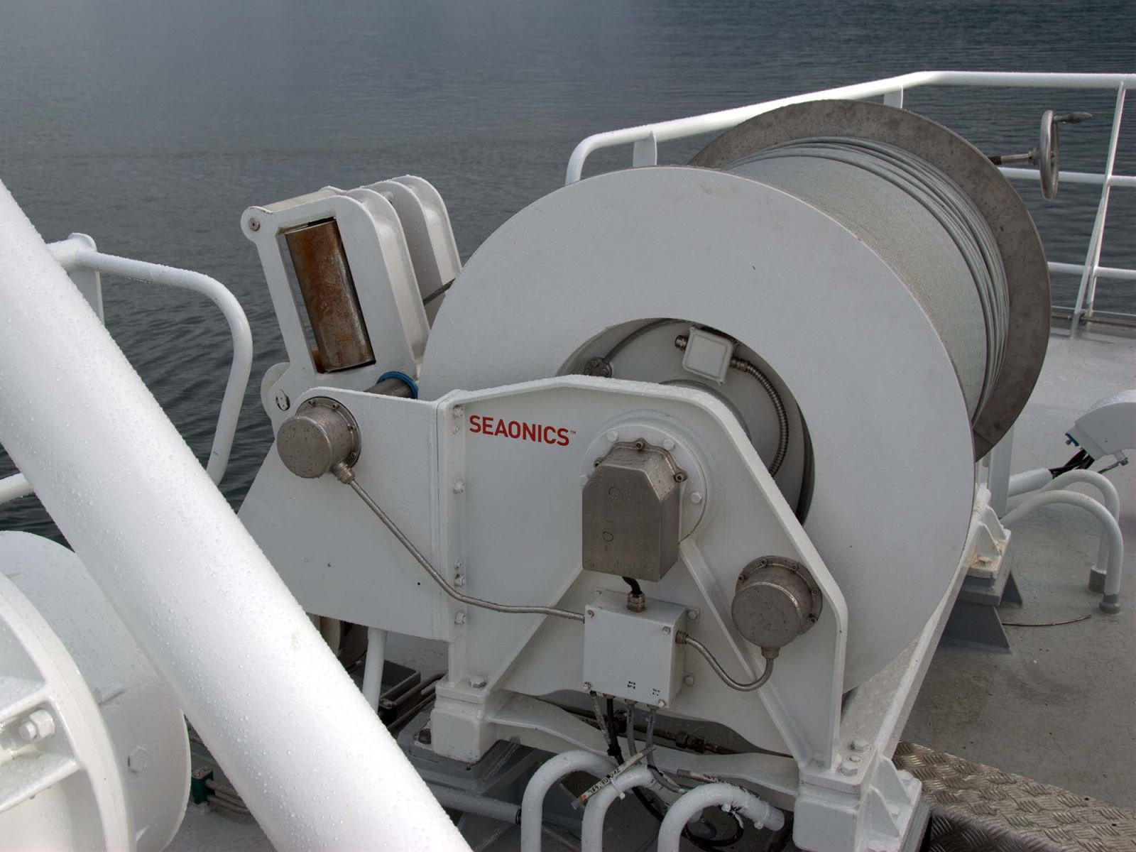 Winches - SEAONICS