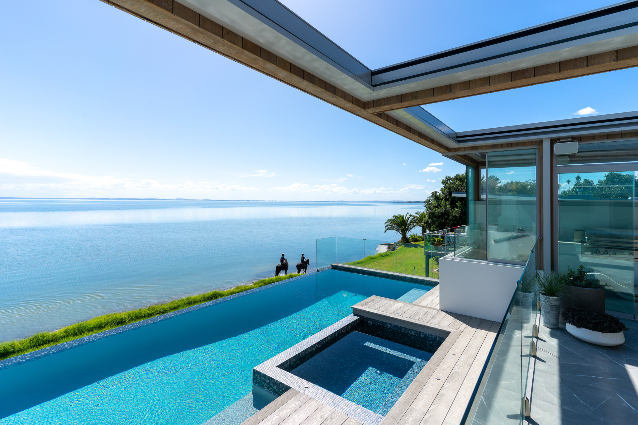 Clarkes Beach | Alfresco Pools