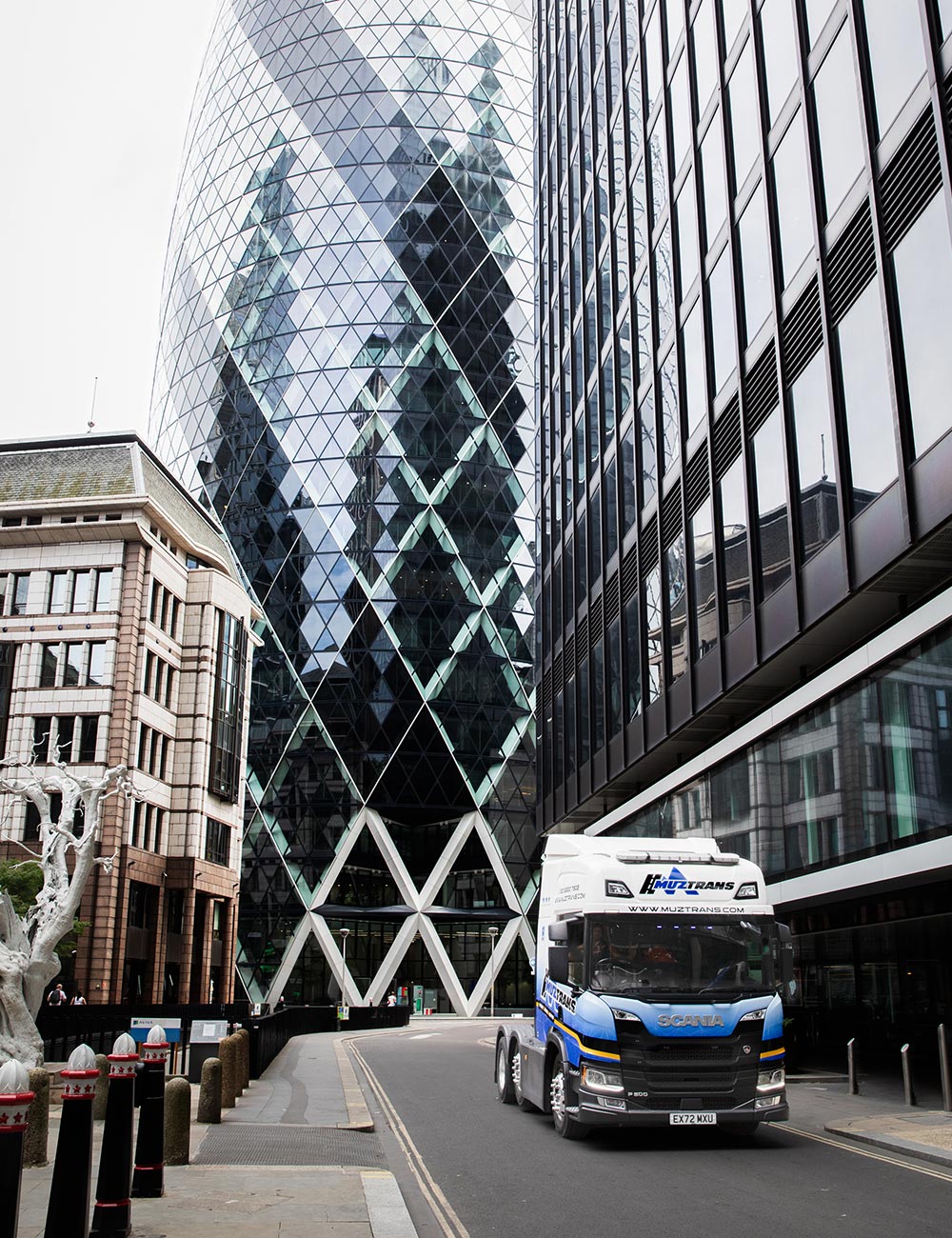 Muztrans Transport & Logistics - Making Logistics Simple