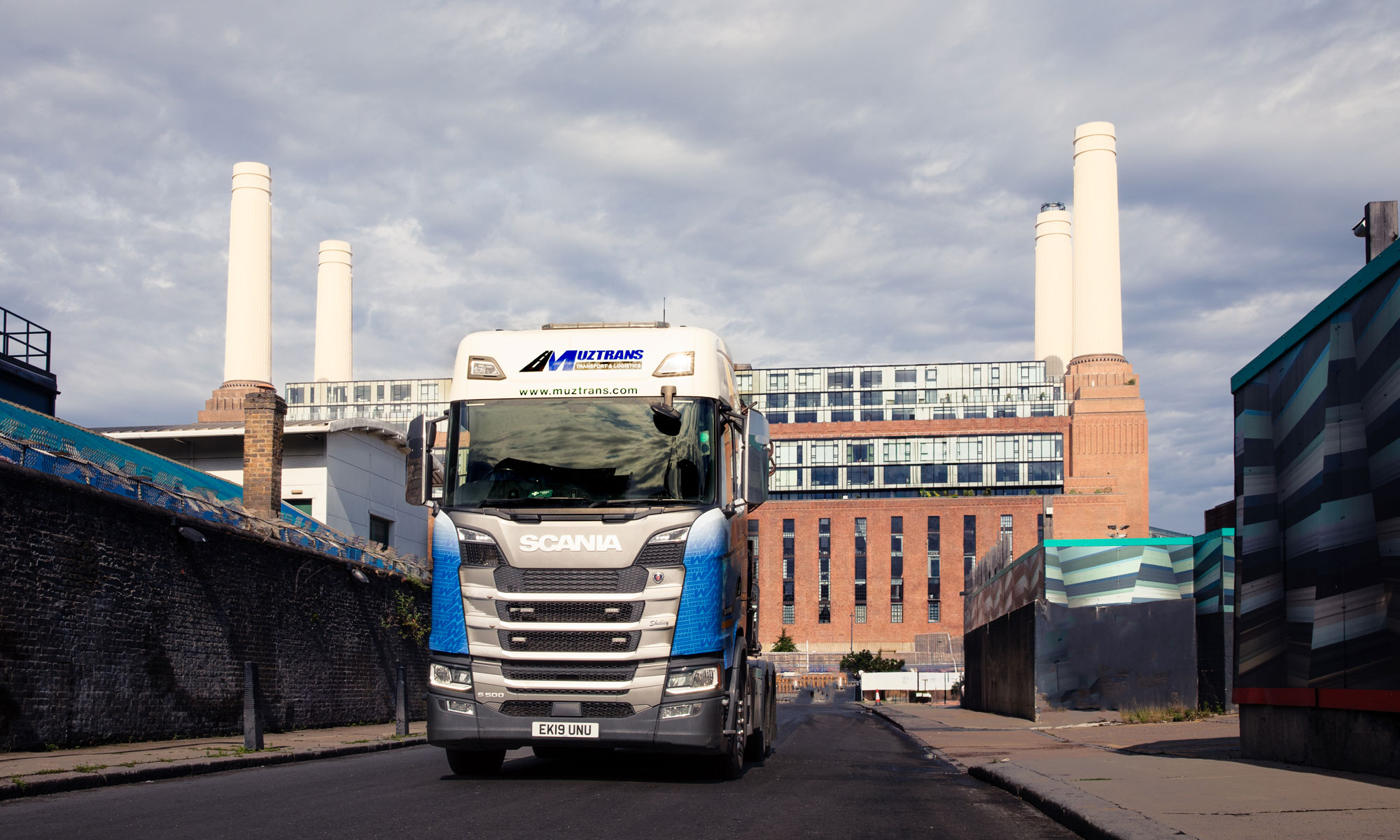 Abnormal Hazardous Loads by Muztrans