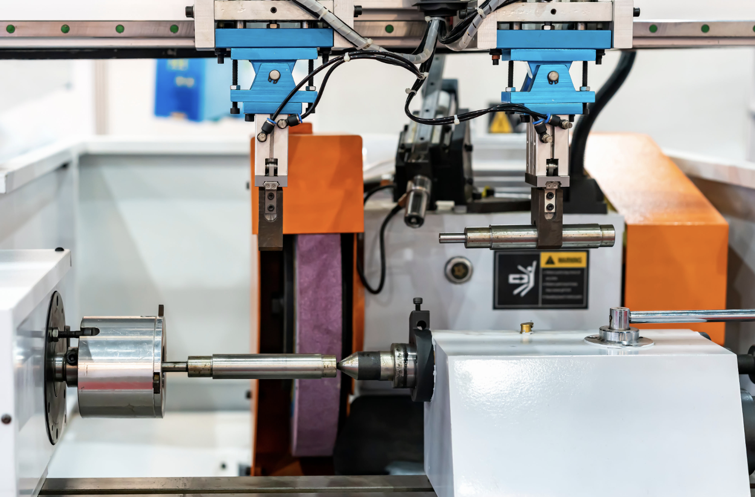 What are the pros and cons of Cylindrical robots? - Standard Bots