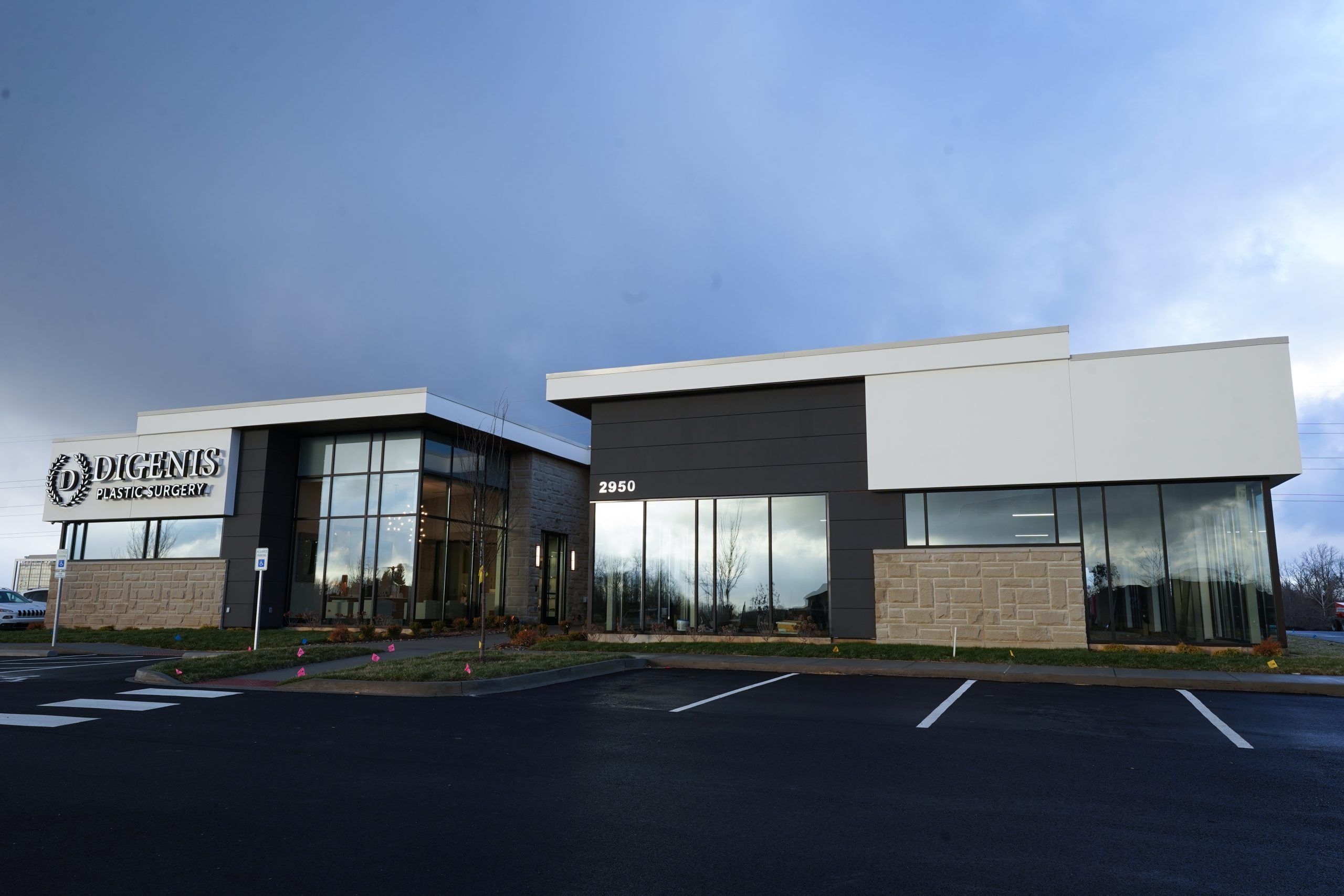 Kelley Construction | Digenis Plastic Surgery Institute | Healthcare ...
