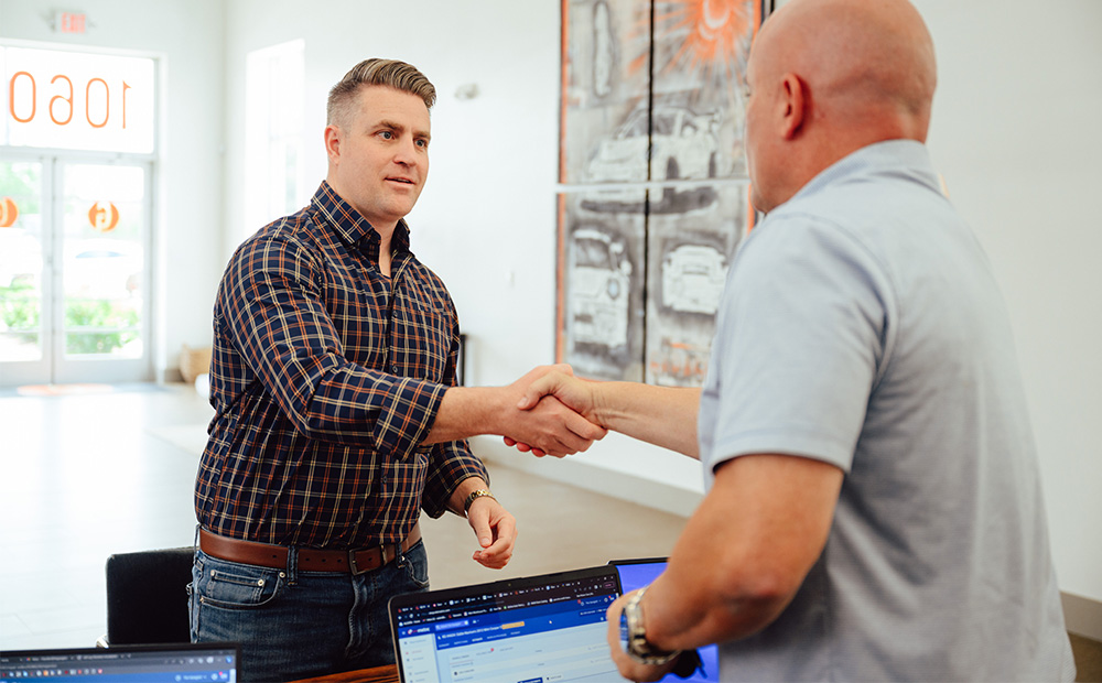 Retain Customers With Auto Repair Estimating Software | Tekmetric