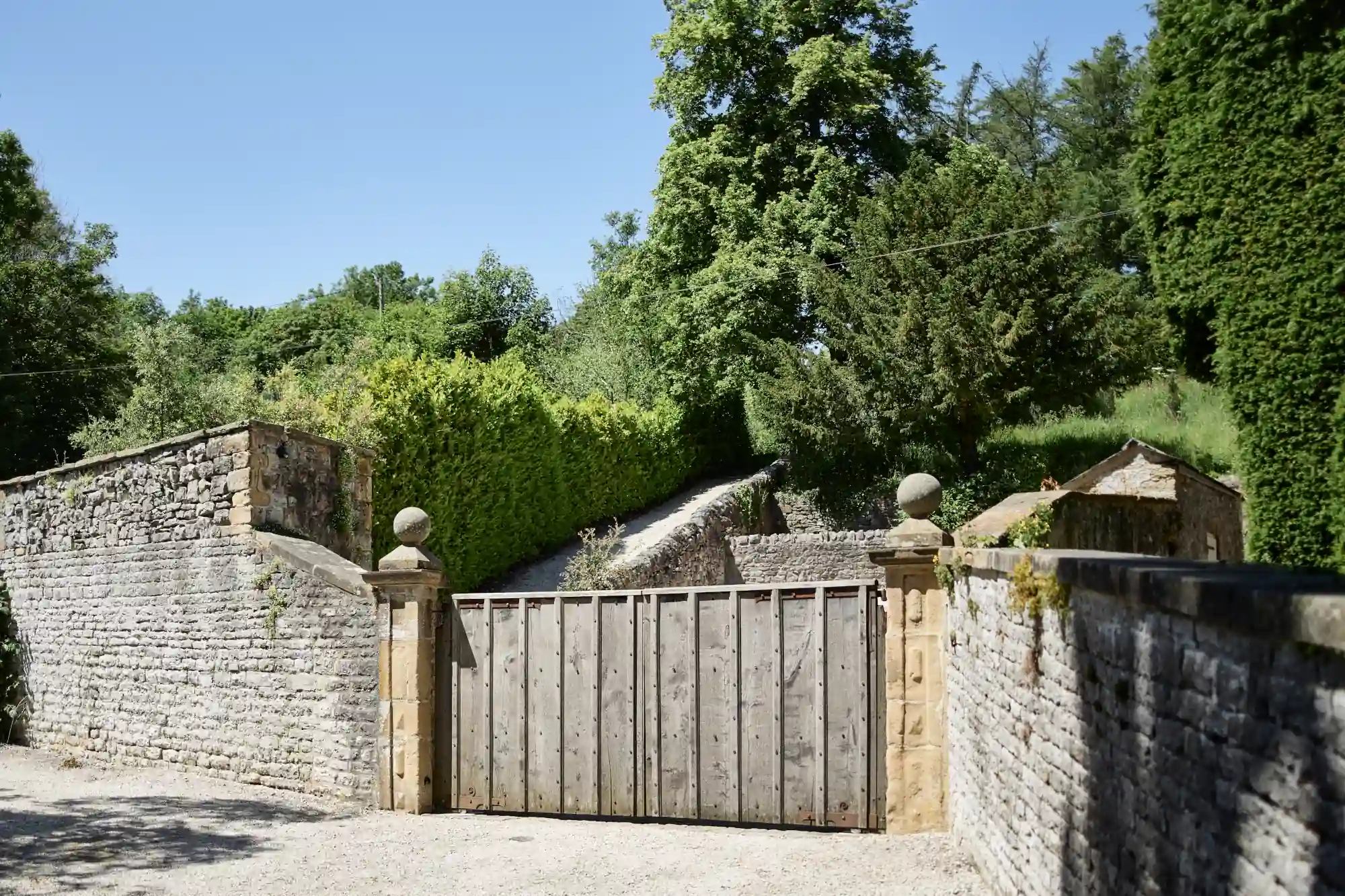 oak gates - Jack Badger traditional joinery company