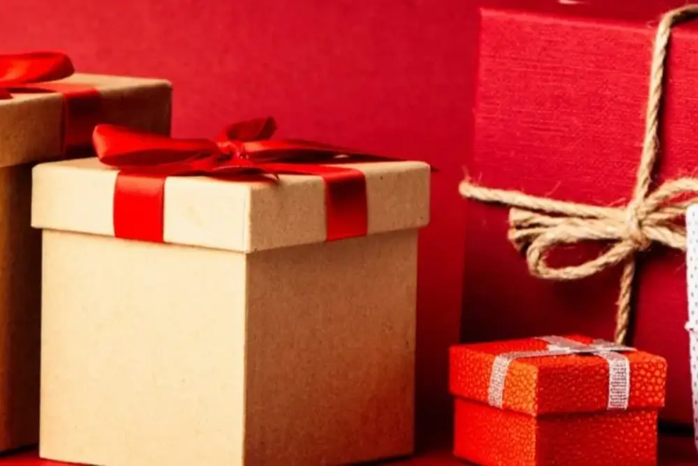 How to Handle High-Volume Deliveries During the Holiday Season • Roundtrip