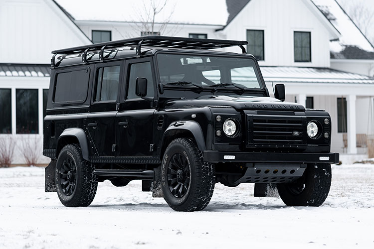 Menace Defender - Importing Vintage Land Rover Defenders to Canada