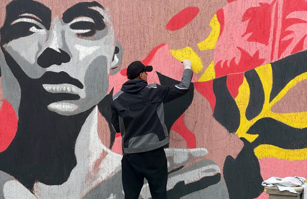 The Evolution of Graffiti Street Art Into Mainstream Branding and ...