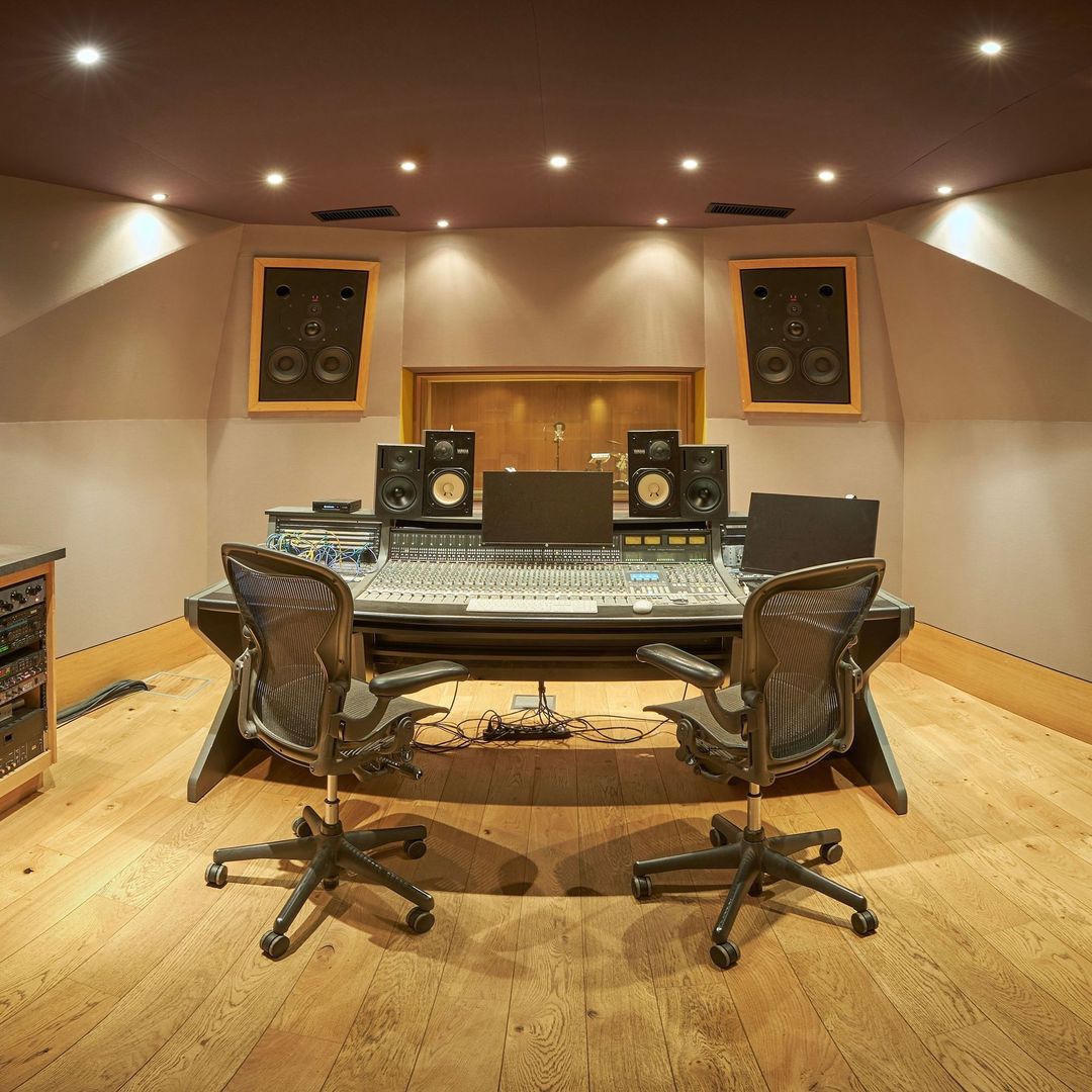 Les meilleurs studios d'enregistrement en France ! - Realtor X - Webflow Ecommerce website template