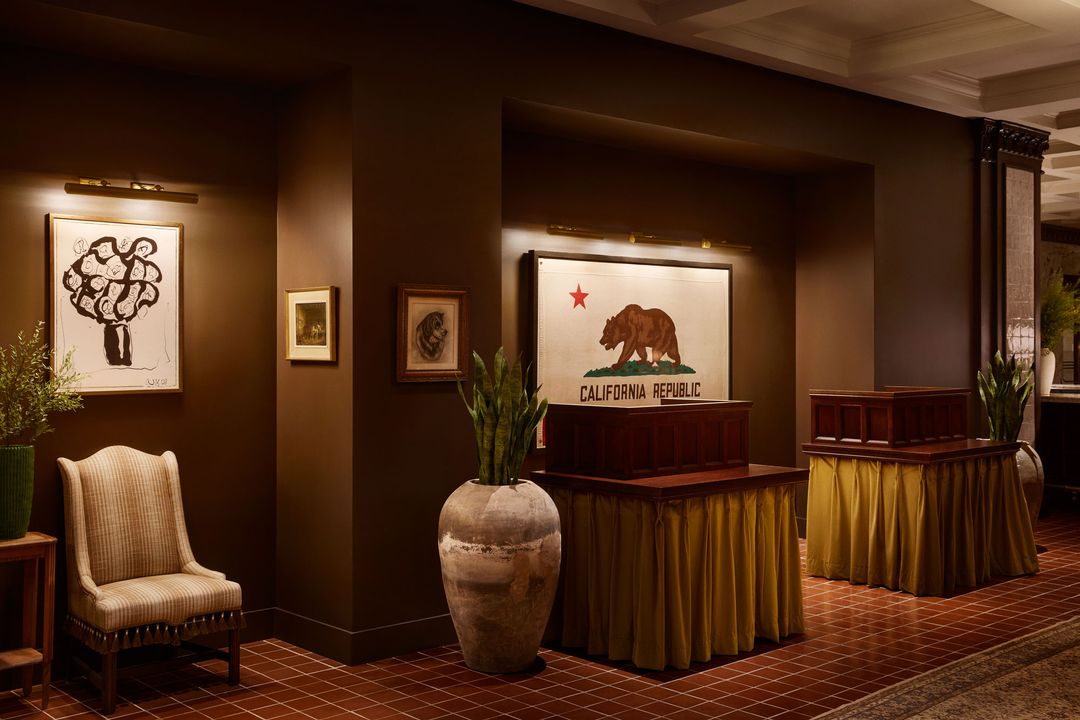 Photo Gallery | Pasadena Hotel & Pool