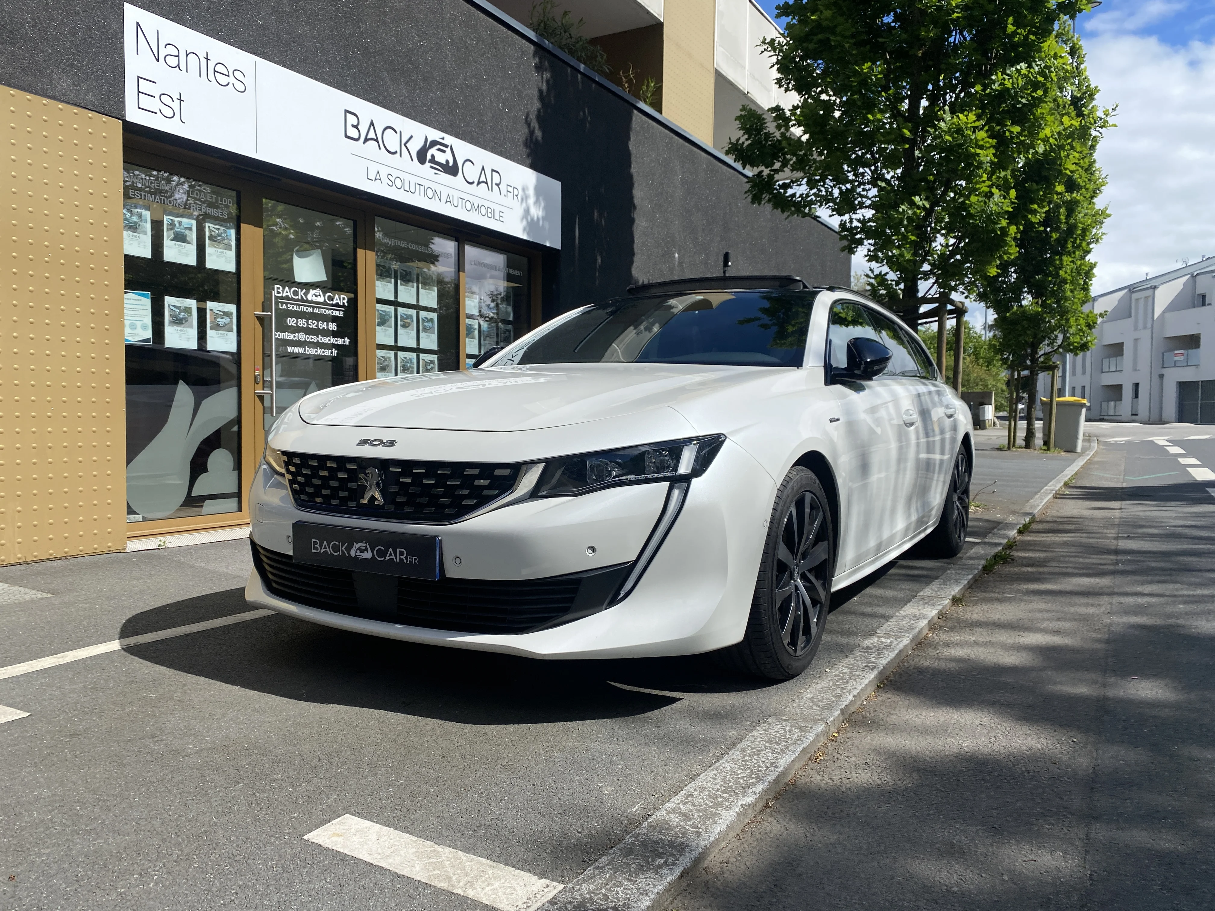 Backcar - Découvrez nos véhicules