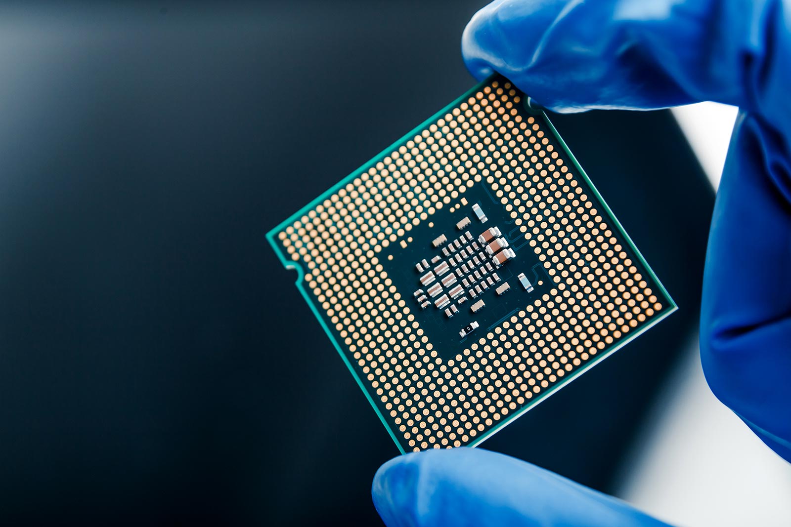 Intel to open semiconductor assembly and testing facility in Poland ...