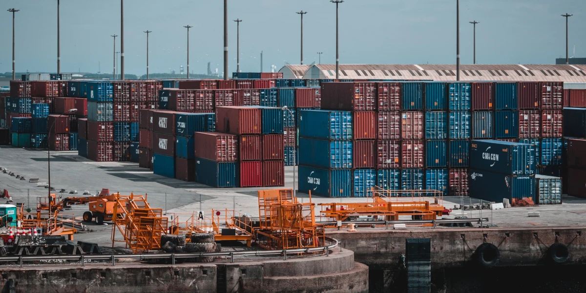 How Labor Issues Impact Port Productivity - Portcast Blog