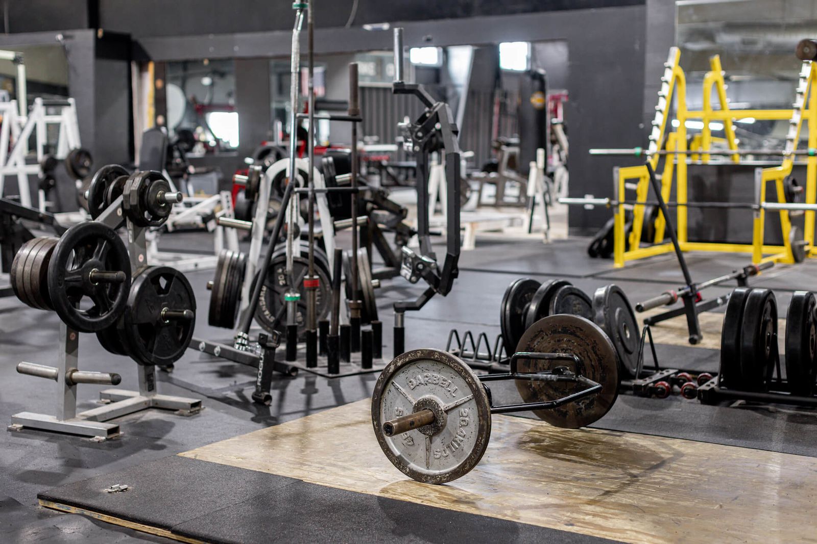 The J Street Gym | A Gym for Bodybuilders and Weightlifters ...