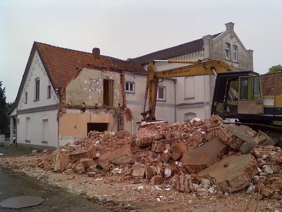 What Does Demolition Work Involve? | Certified Aspestos