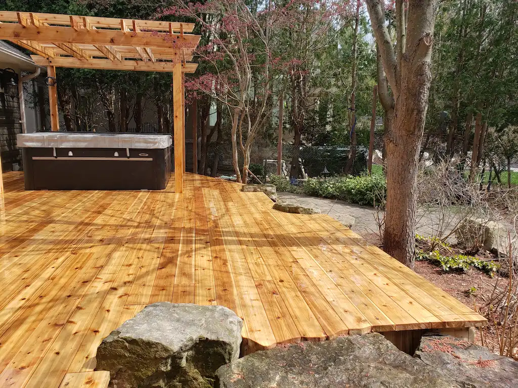 Oakville's Top Deck & Fence Contractor - Absolute Home Services