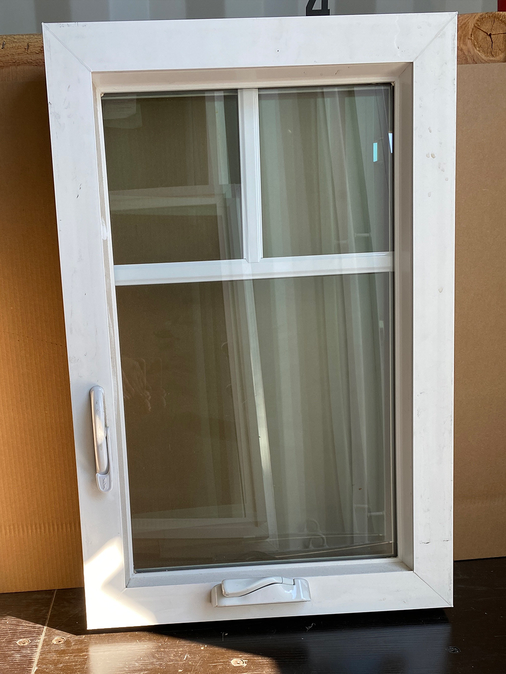 Milgard Tuscany Casement Window