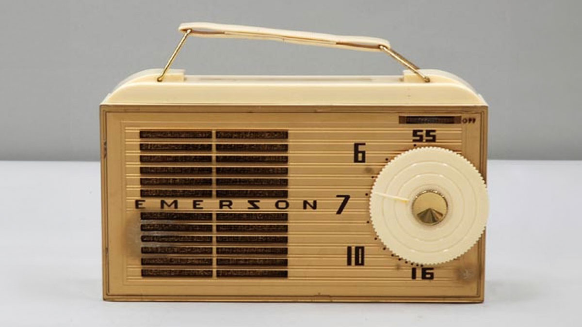 Regency TR-1 superheterodyne transistor radio | teardownit | Hackaday.io