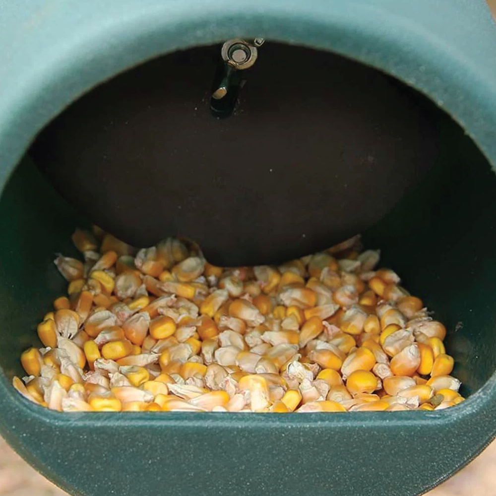 T-POST GRAVITY FEEDER | Feeders | Jade Seed & Outdoor Supply