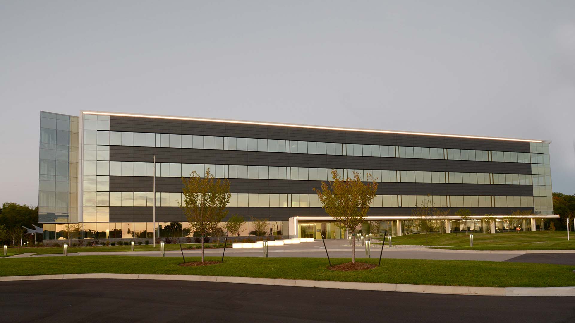 Home [www.eastandwestbrook.com]