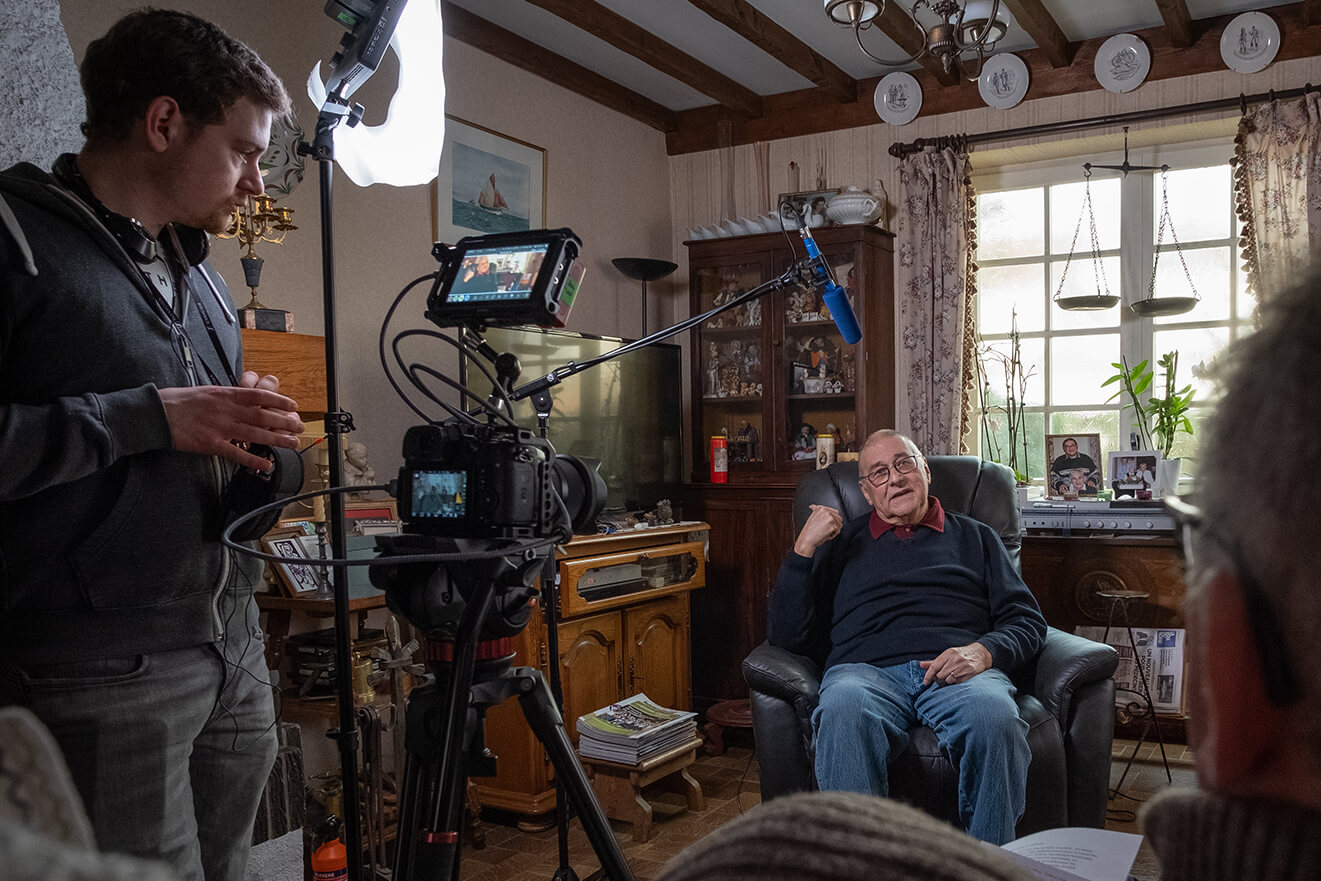 Documentary Filmmaking: A Comprehensive Guide to Telling Real-Life ...