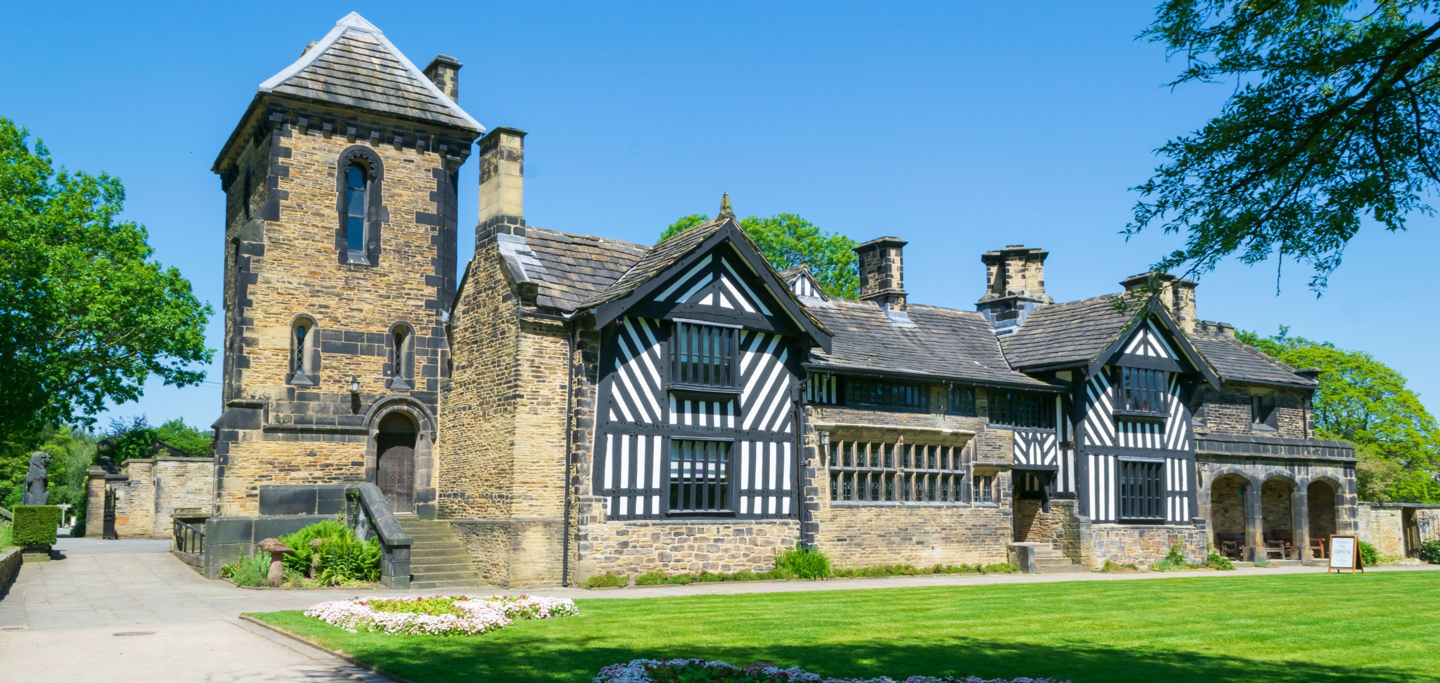 5 Iconic Filming Locations in Halifax, West Yorkshire UK