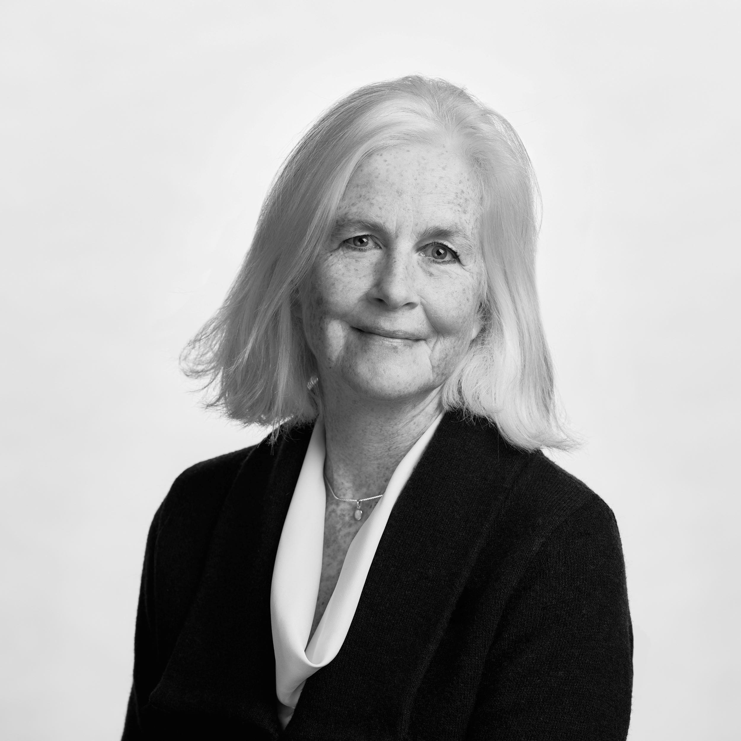 Donna Seymour - Executive Assistant to Prof. Philip Howard and ...