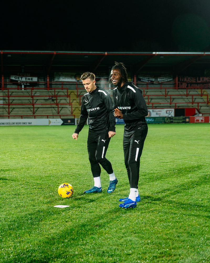 The Importance of Teamwork and Communication in Football - Ellevate ...