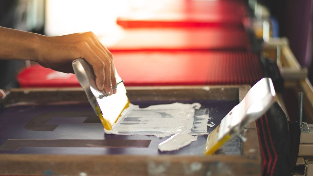 How To Choose the Right Type of Screen Printing for You