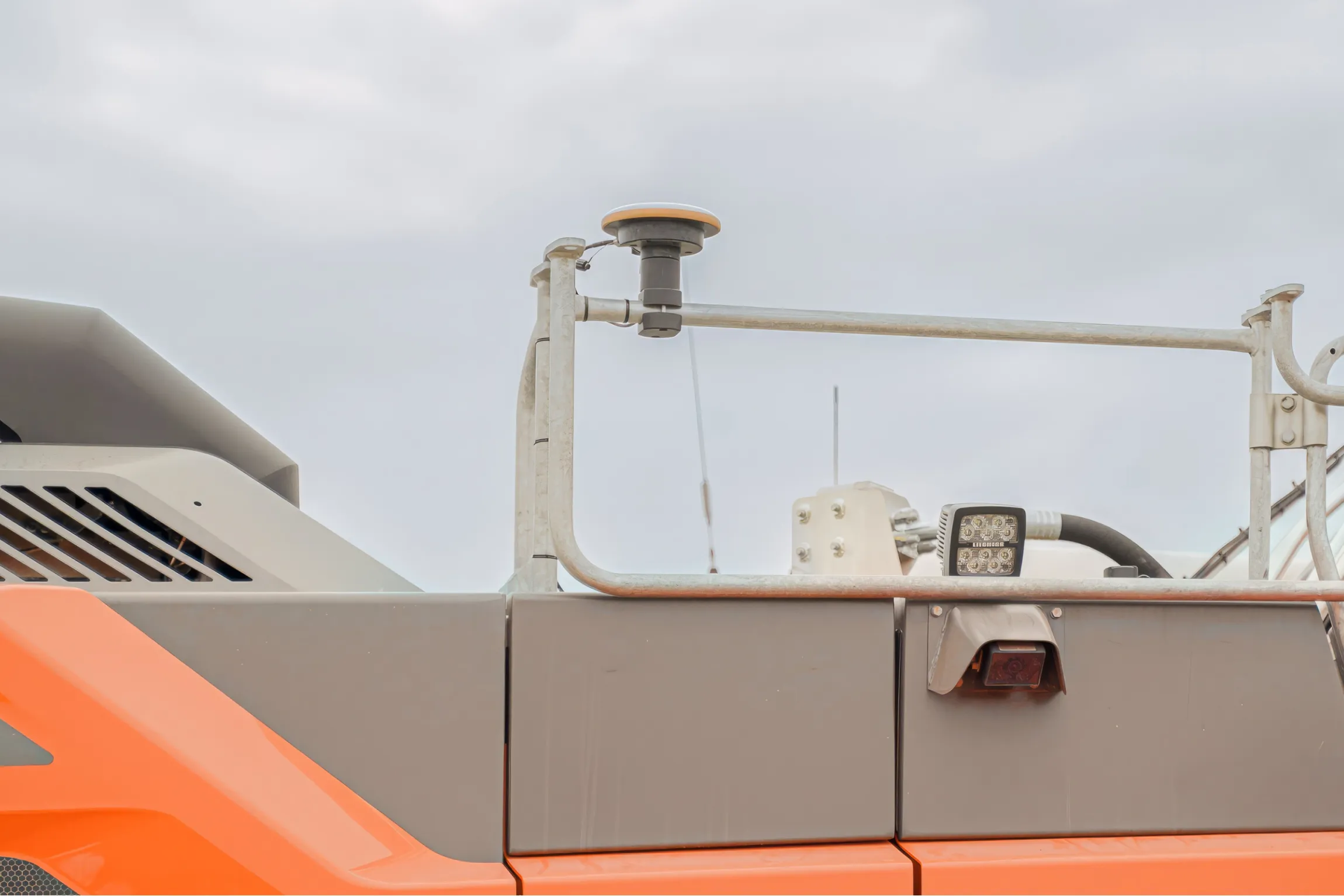 Unicontrol3D GPS Excavator: Precision at Your Fingertips