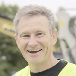 UnicontrolRover: A SIMPLE GPS Rover for Surveying