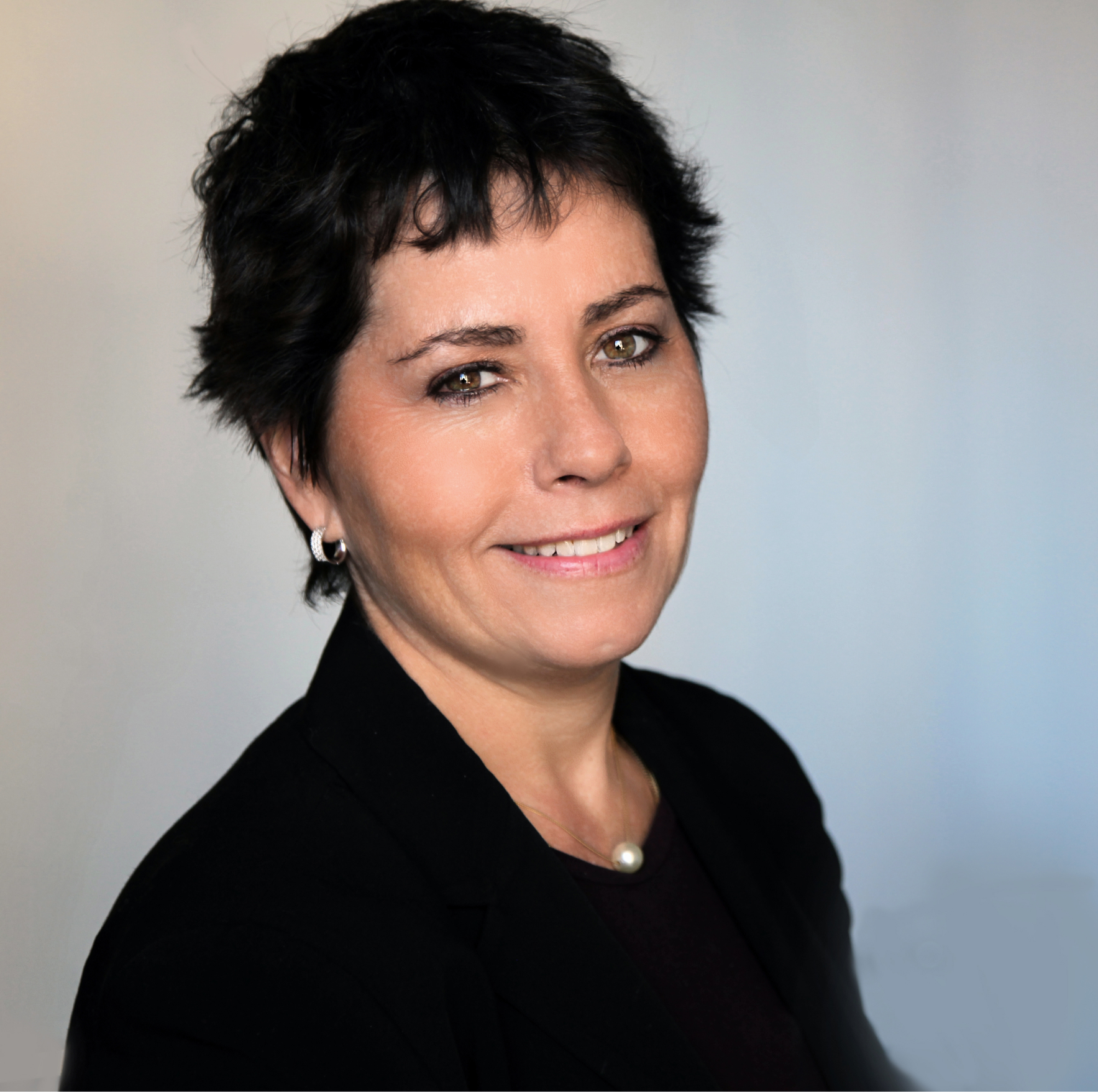 About Us | Sharp Decisions