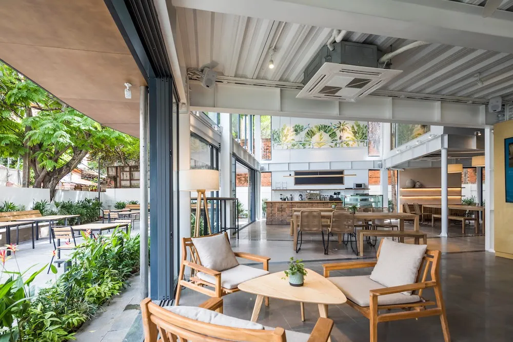 The Ultimate Guide to Great Hybrid Office Design in 2024 [+ Examples]