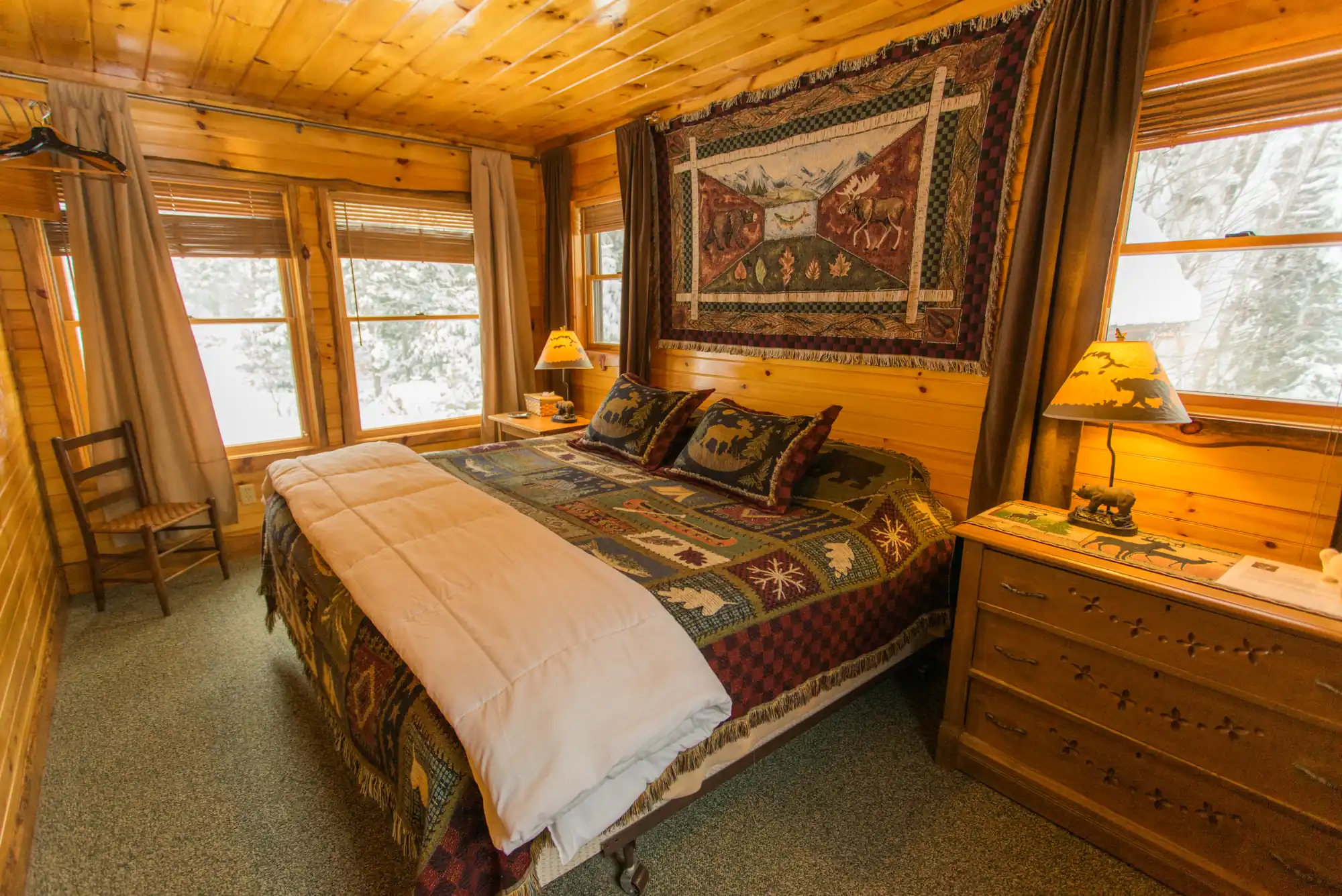 The Writer's Cabin | Specialty Adirondack Cabins | Hohmeyer's Lake ...