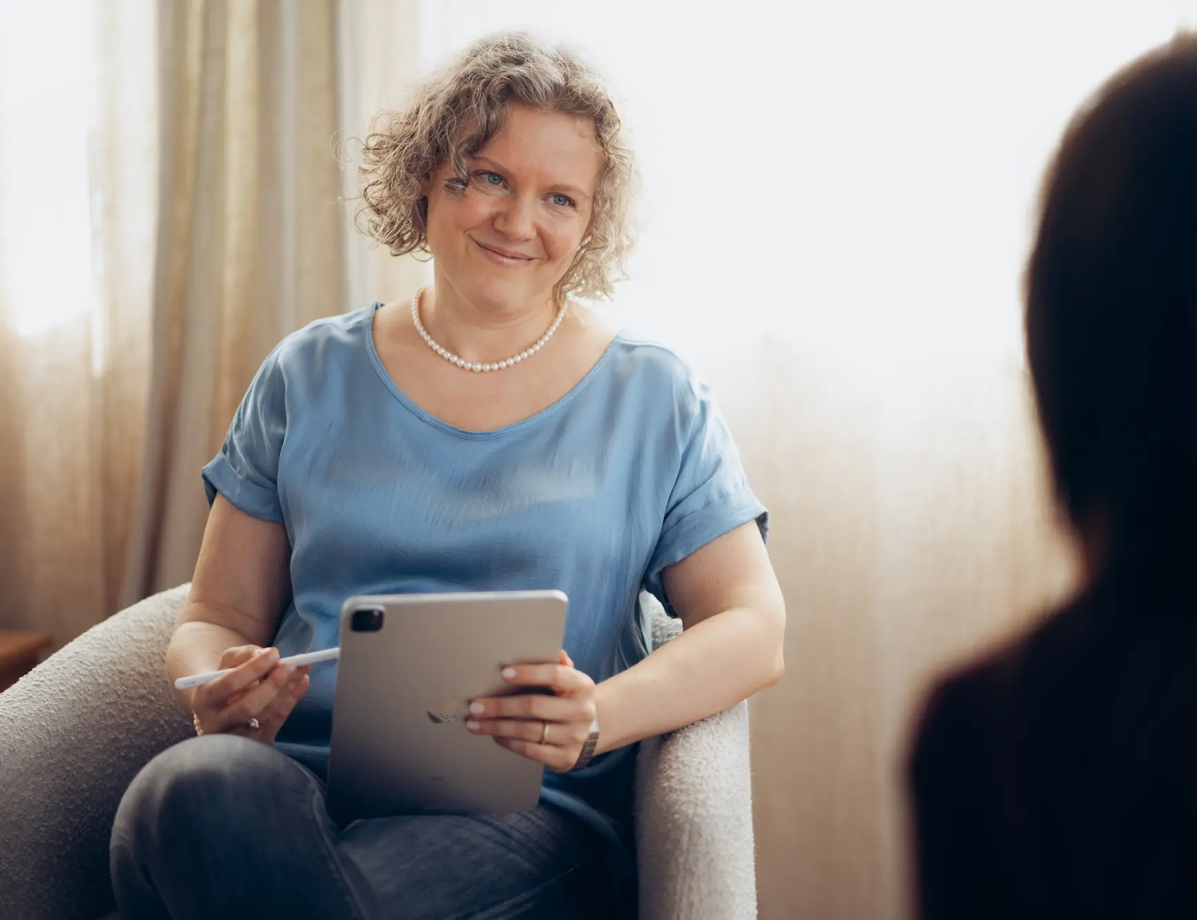 Was ist Aggression? Definition, Ursachen, Folgen & Bekämpfung