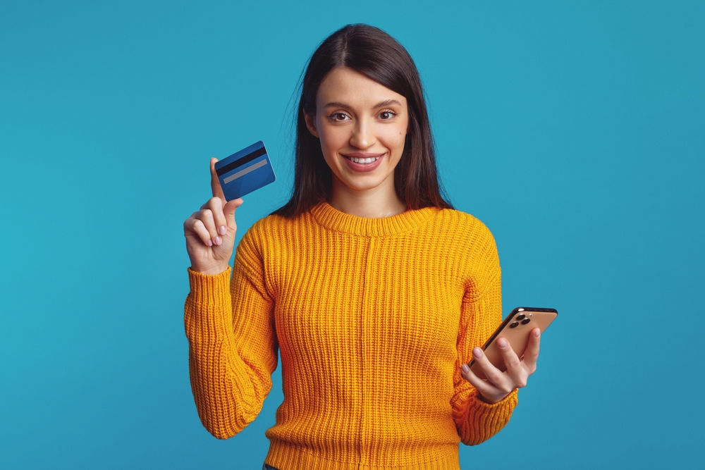 Guide to Cashing Barclays Credit Card Checks || Bright Money