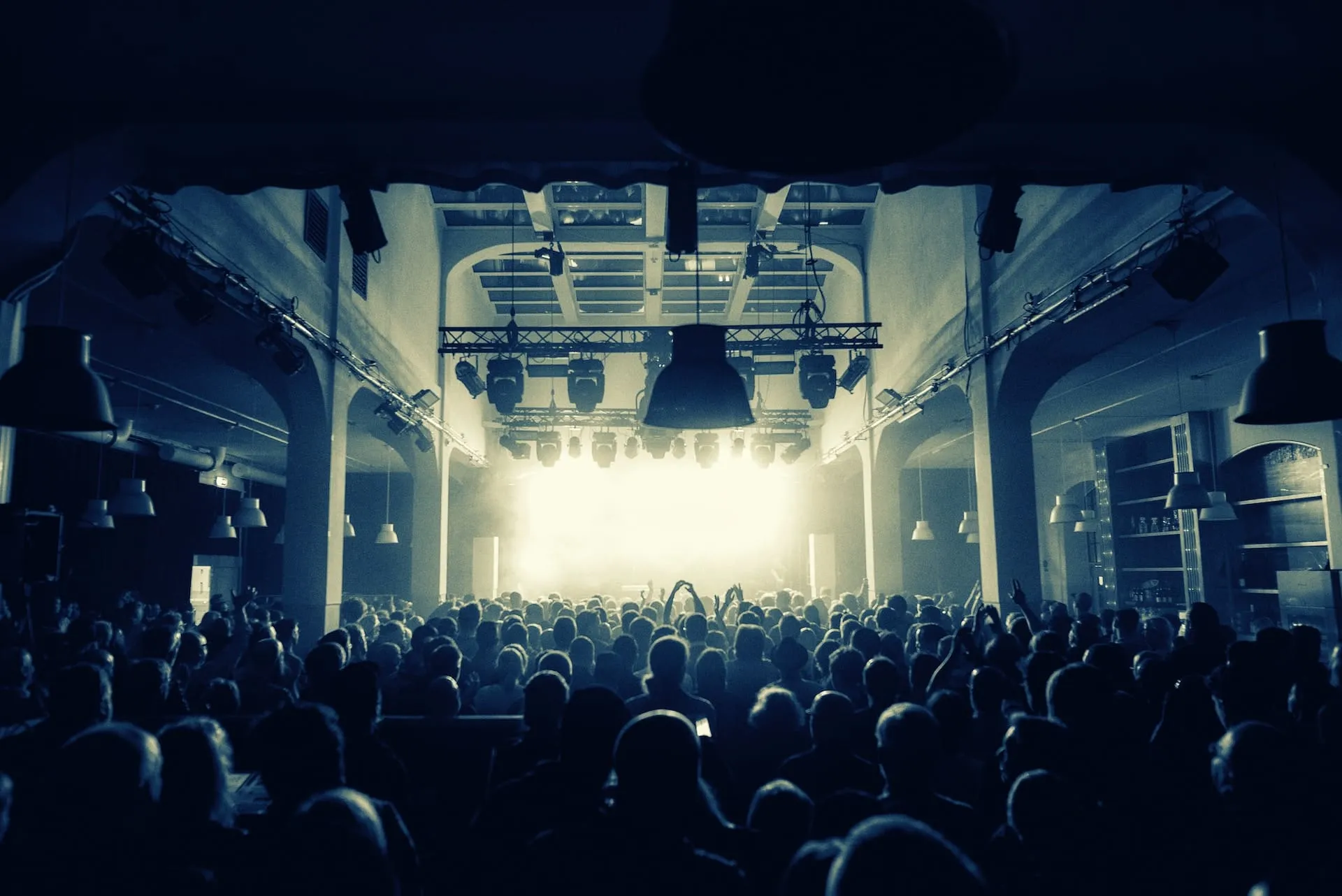 UberData Networks: Expert Network Solutions & Connectivity Services