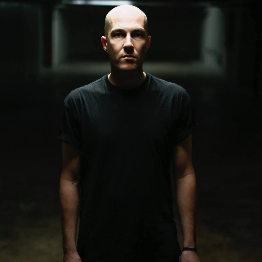 Drumcode | Artists | Julian Jeweil