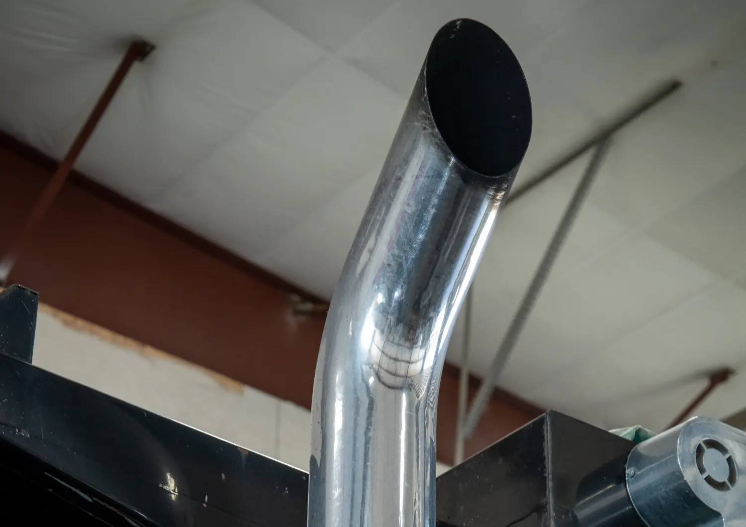 Heavy-duty Truck Exhaust System Service in Midland, TX