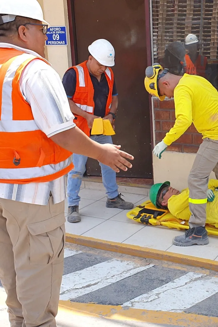 Seguridad y Salud en el Trabajo: Capacitación y Certificación de Operadores