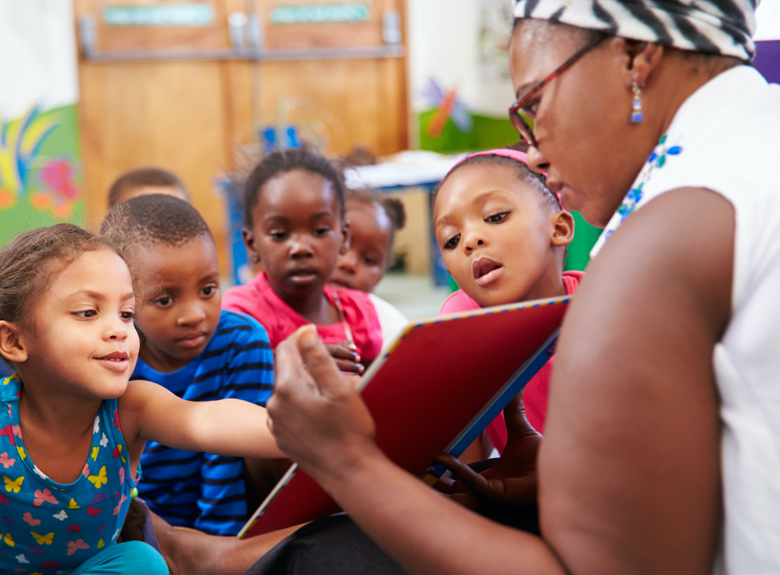 Building literacy foundations through background knowledge | Tools of ...