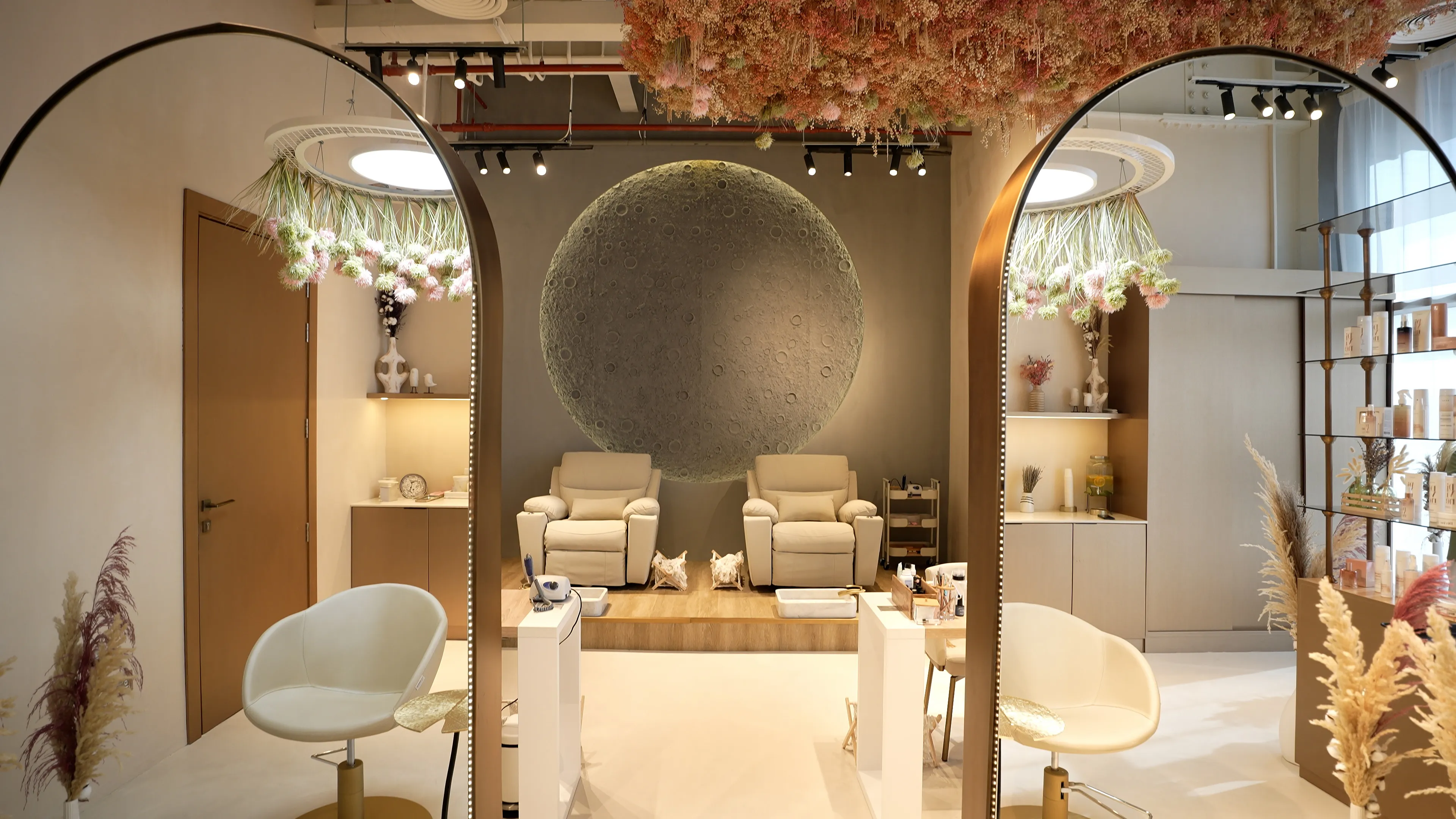 SEVEN, Wellness Redefined.