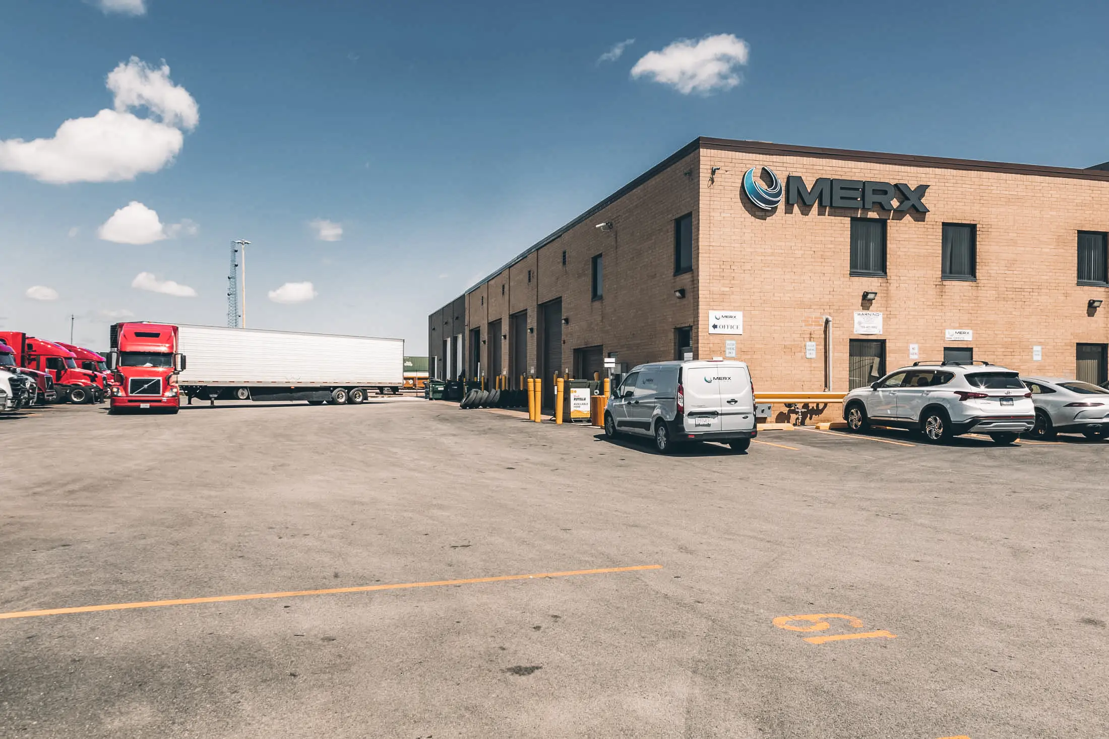 America's Heavy-Duty Truck & Trailer Repair & Fleet Service Experts | Merx