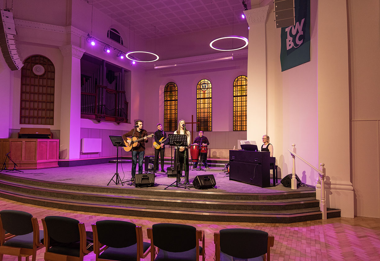 Houses of Worship | Audio-Visual Installation & Rental